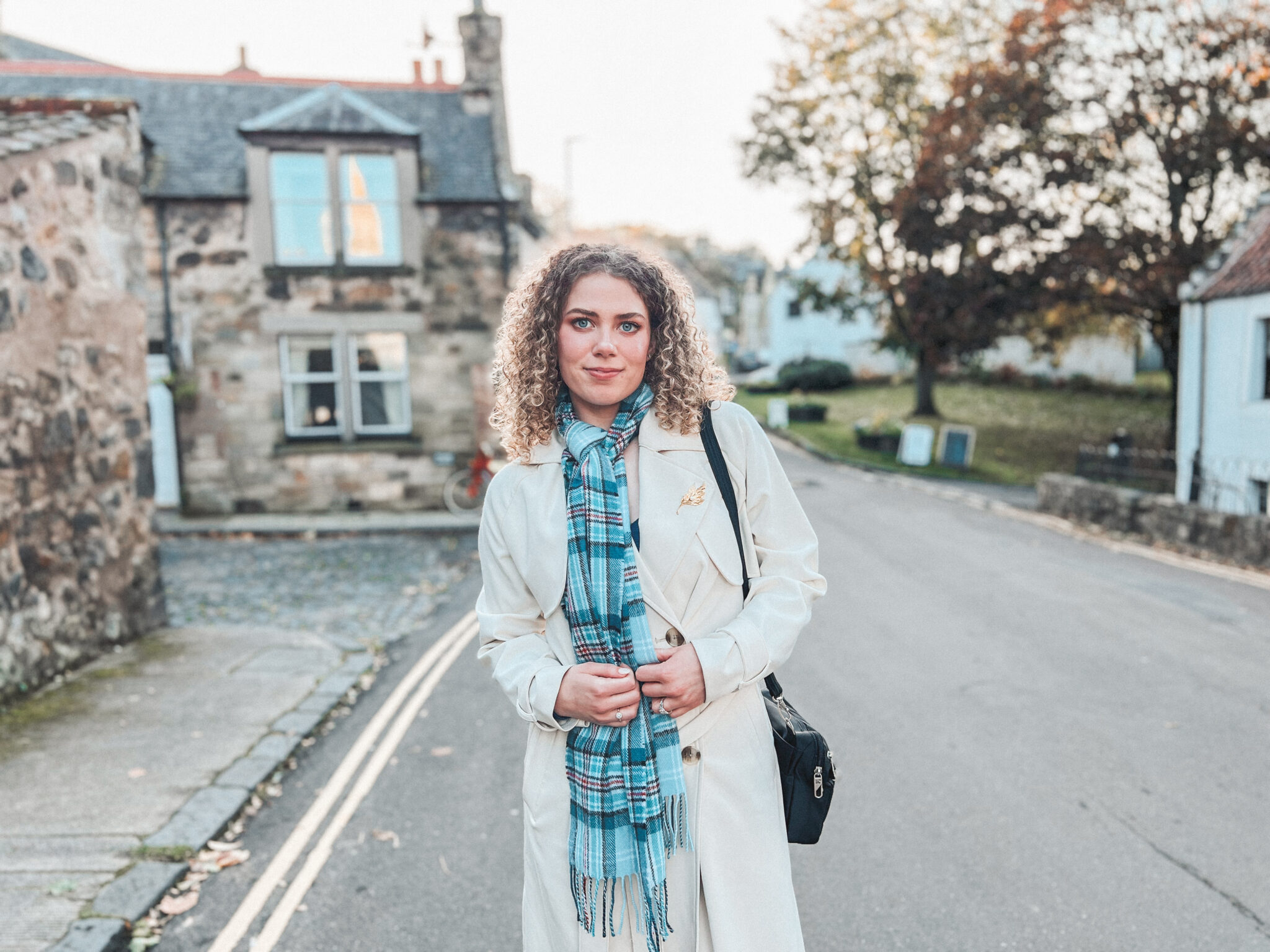 Where is Lallybroch? How to See Midhope Castle - hannah, here and there